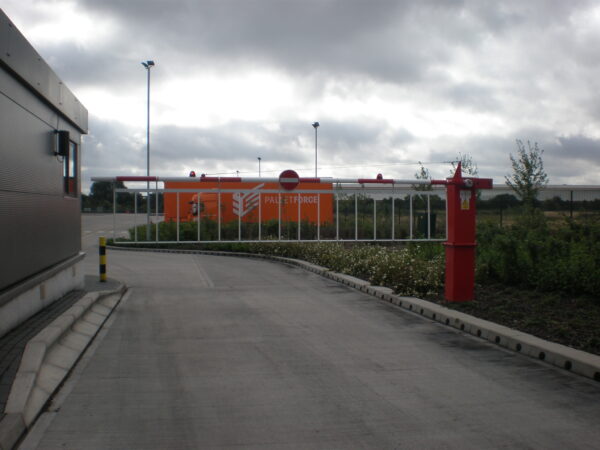 Automatic Rising Arm Barriers | Automatic Barriers - Newgate