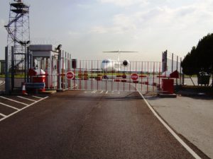 Automatic Rising Arm Barriers | Automatic Barriers - Newgate