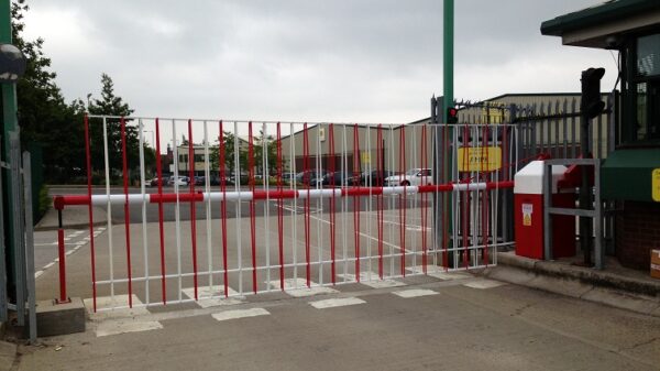 Automatic Rising Arm Barriers | Automatic Barriers - Newgate