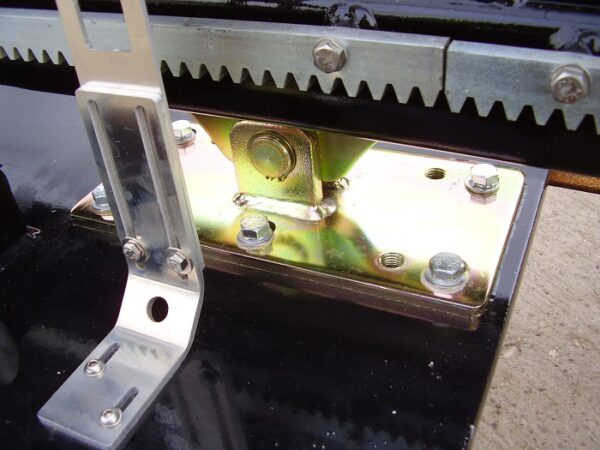 Sliding Gate Drive Units | Suitable for Domestic & Lightweight ...