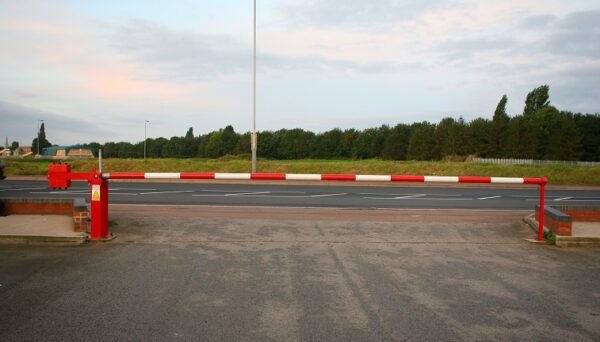 Manual Rising Arm Barriers | Manual Traffic Barriers - Newgate