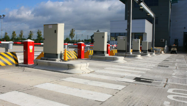 Road Blockers | Rising Kerbs - Newgate