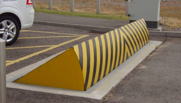 Road Blockers | Rising Kerbs - Newgate